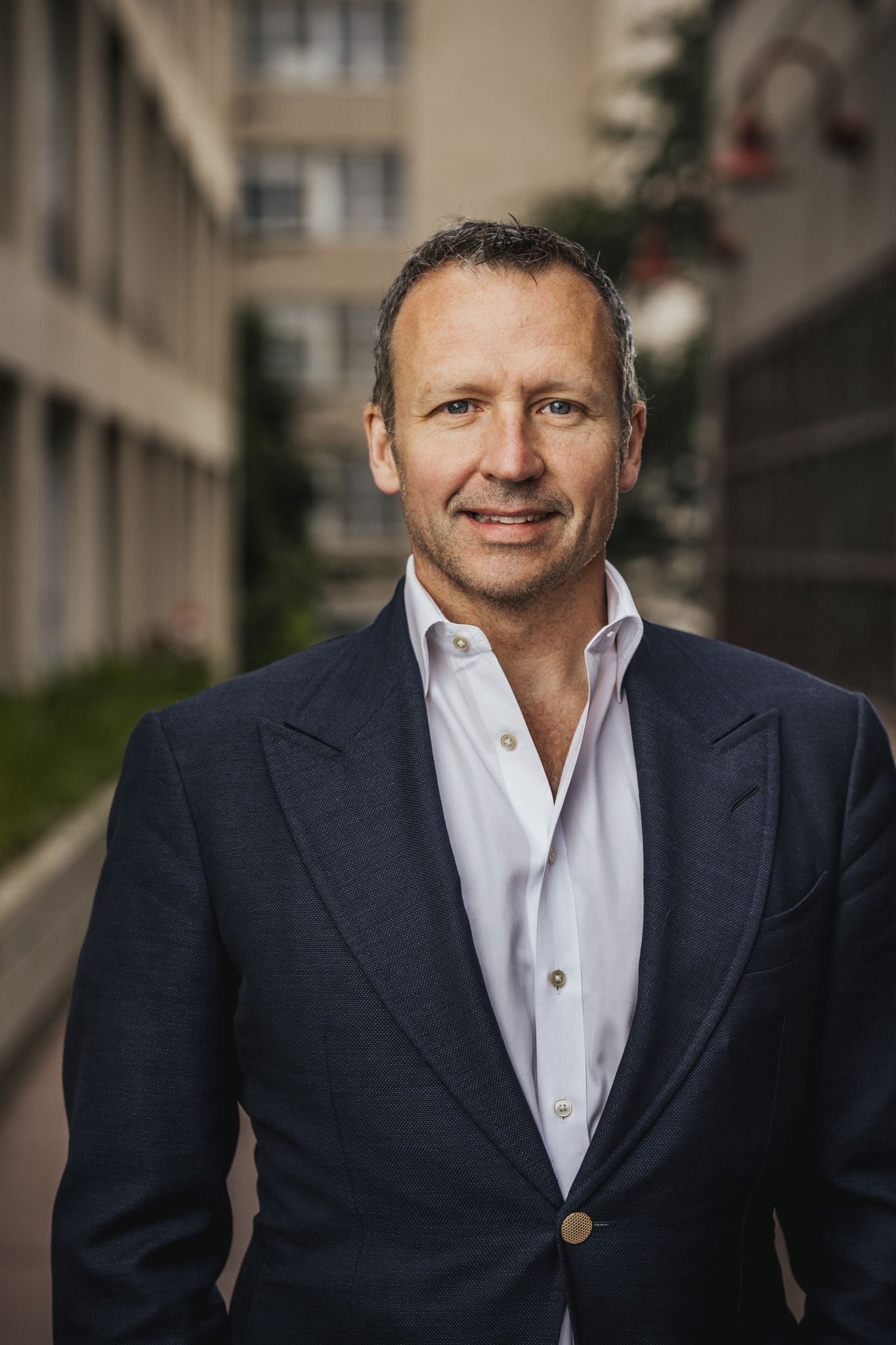 Shane Burch, MD - UCSF MedConnection